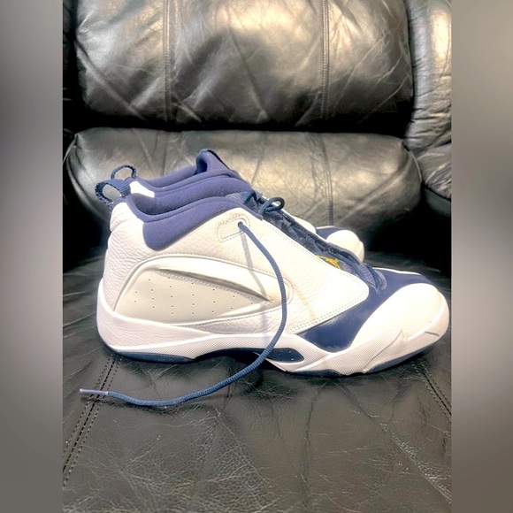 Nike | Shoes | Nike Air Jordan Jumpman Quick Retro Whitenavy | Poshmark